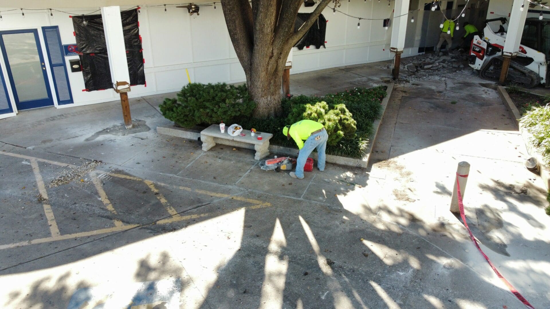 Decorative Commercial Concrete Project: Sidewalk, Walkways, and Courtyard